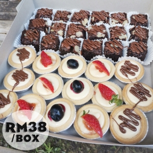 Mix Combo 10 – Ipoh Cakes